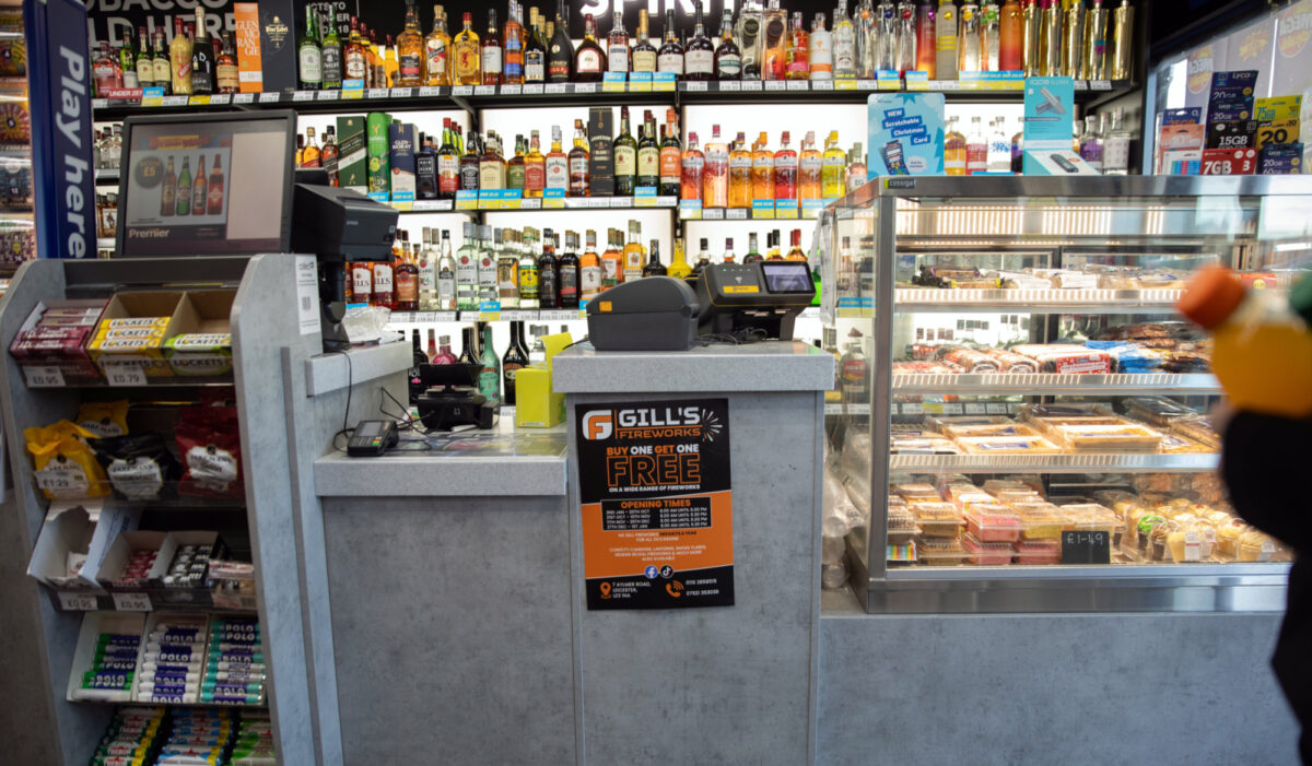 Shop Counters - Shop Fit Out Suppliers - Shoptek