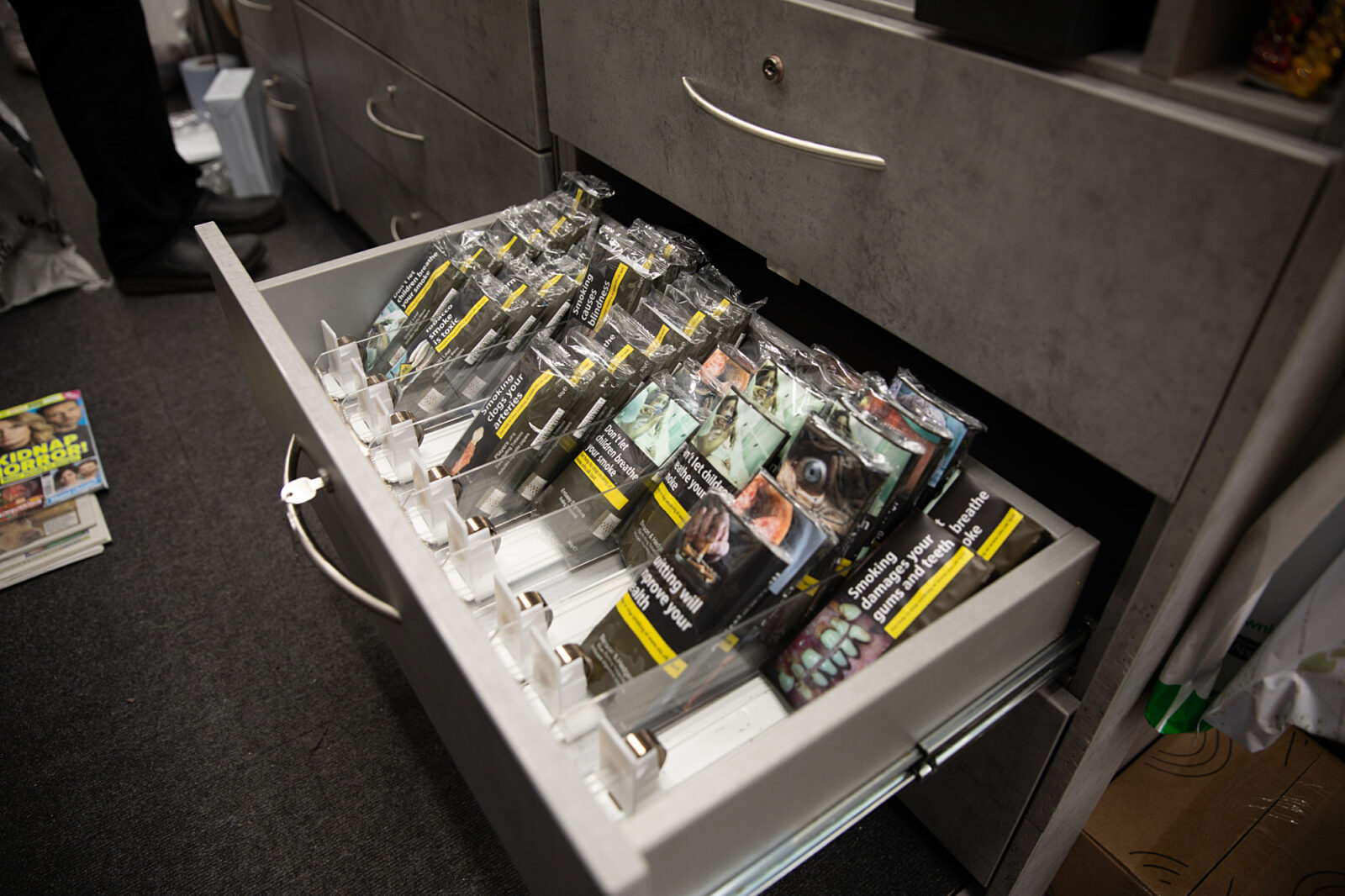 Shop Counters - Shop Fit Out Suppliers - Shoptek